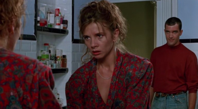 ¡Átame! (1989) | World Wide Aura