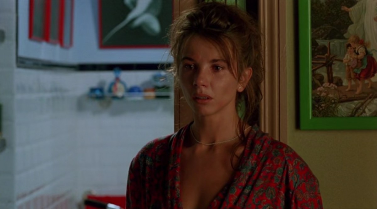 ¡Átame! (1989) | World Wide Aura