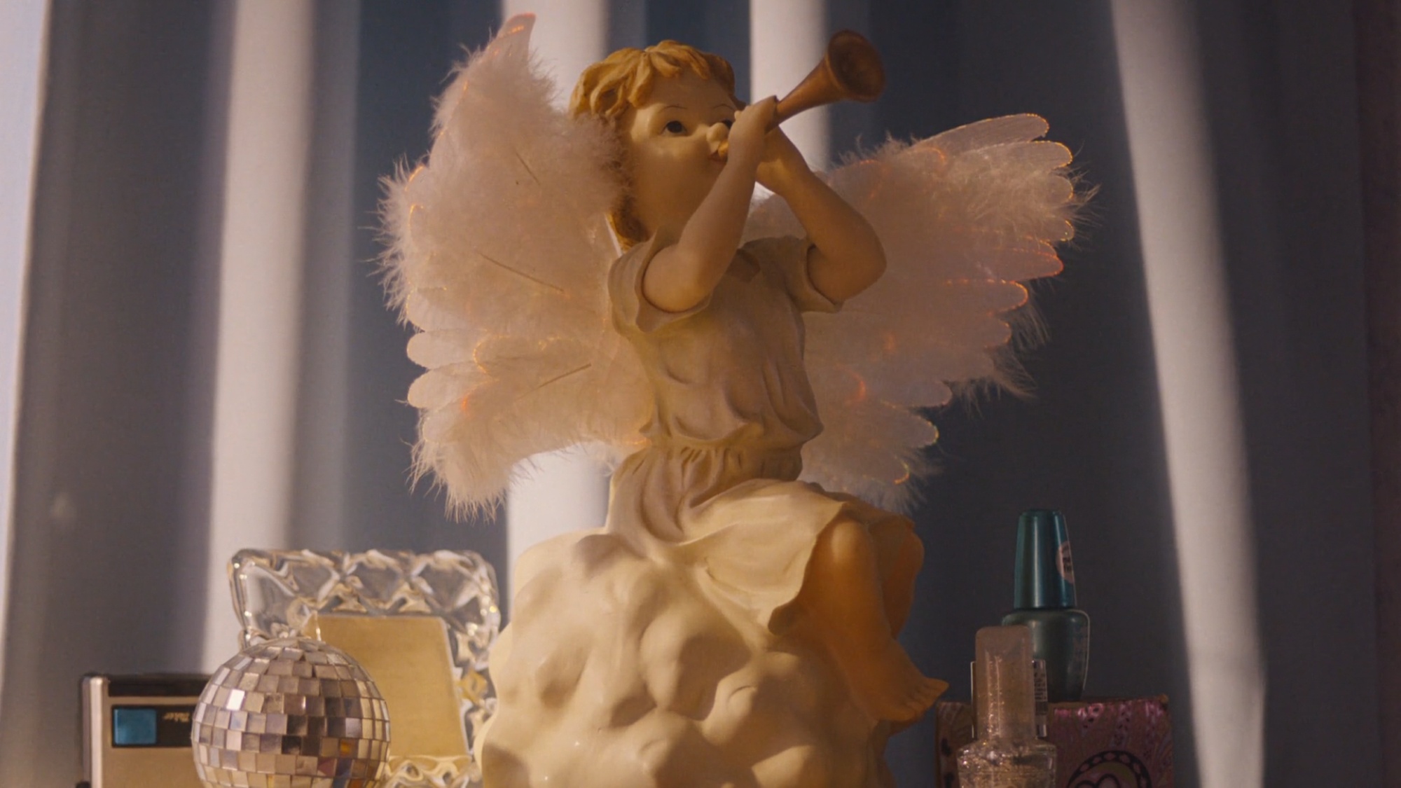 World Wide Aura | A growing archive of beauty products and perfumes in ...